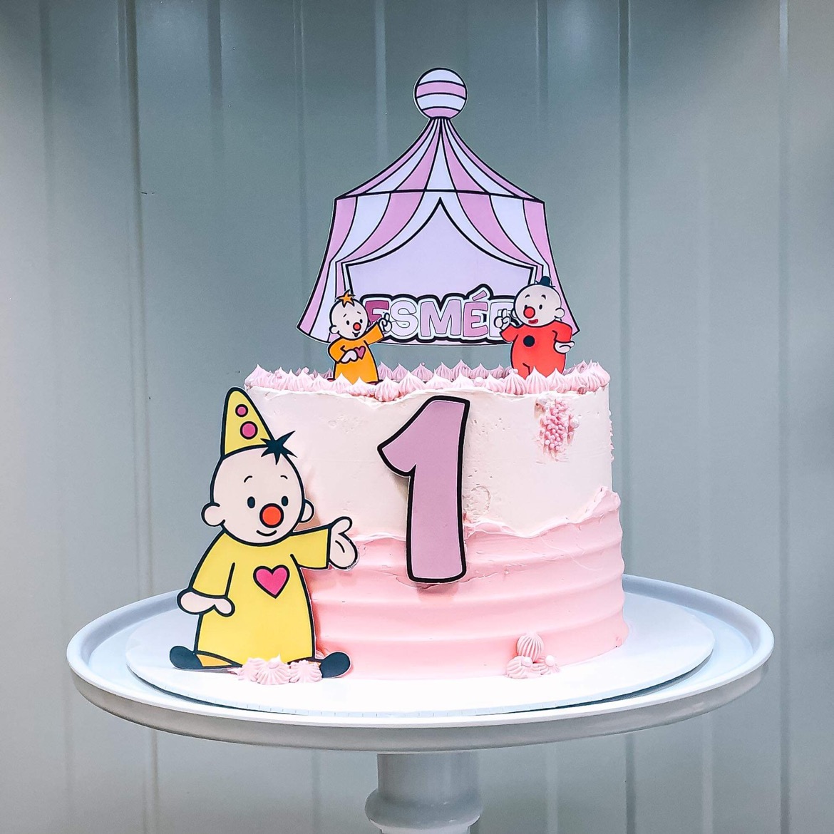 Bumba stijl tent met naam taarttopper roze - Caketoppers.be